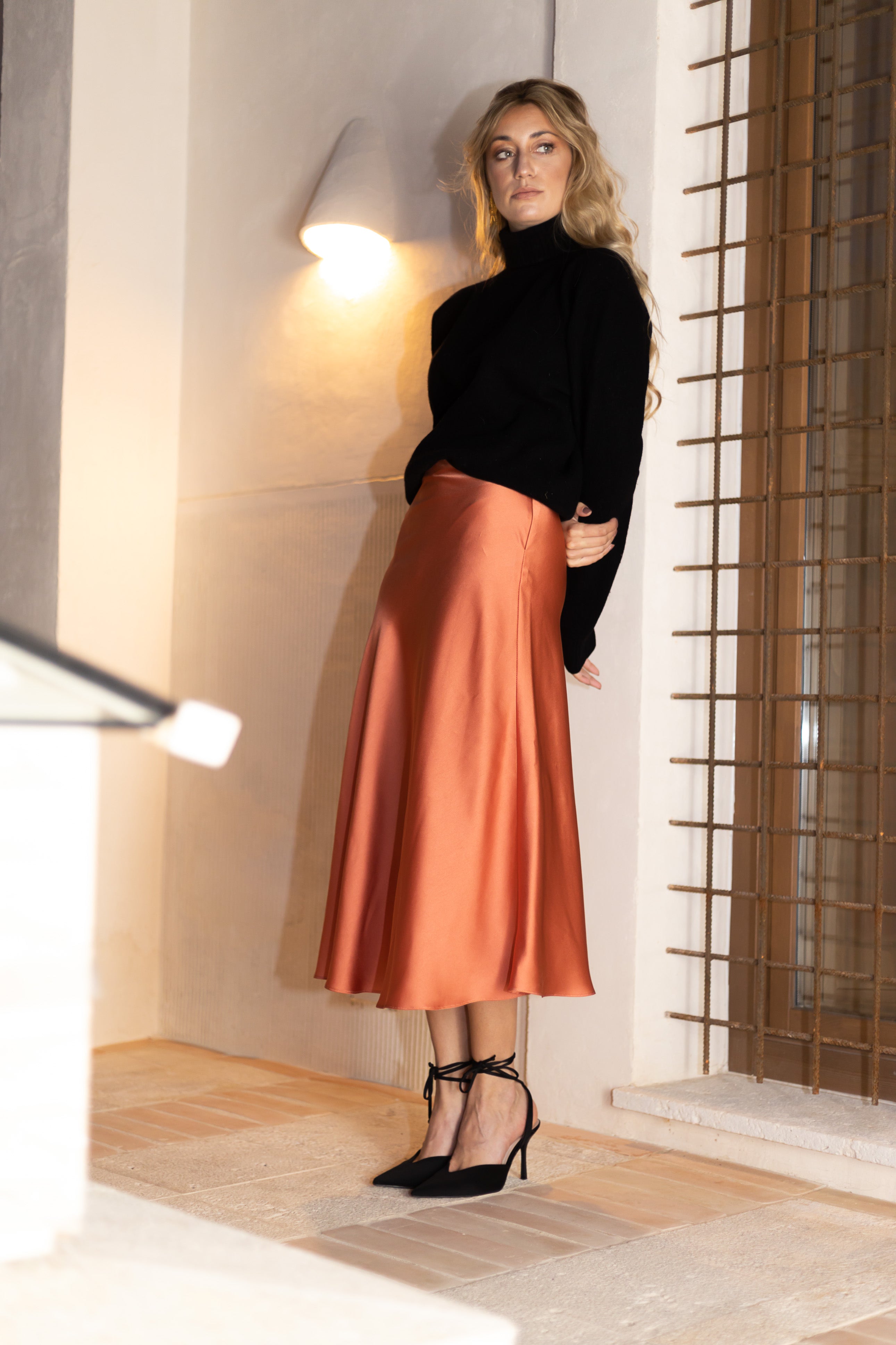 SKIRTS & PANTS – ELENA MOORE STUDIO SL