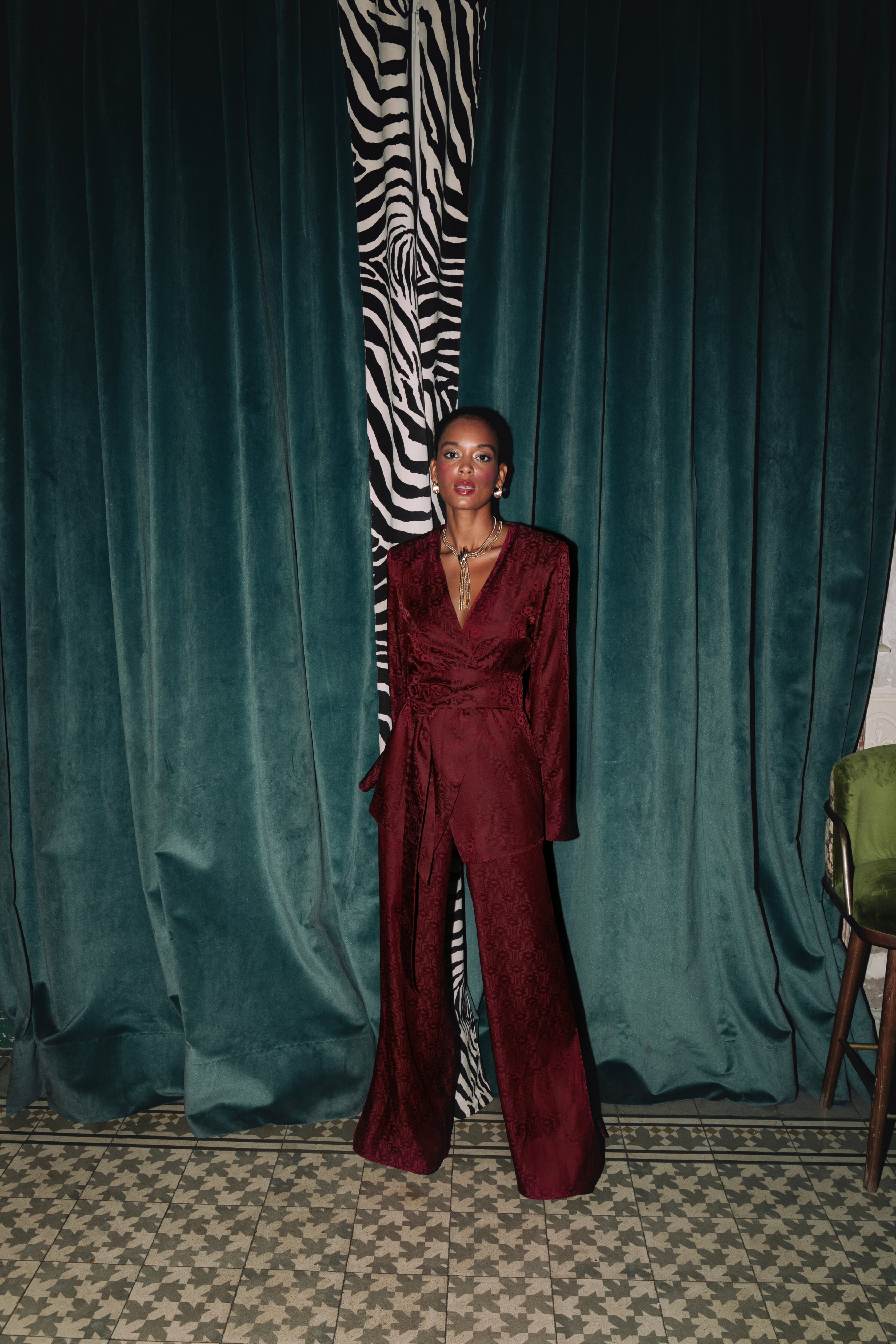 FRIDA BURGUNDY SUIT- PREORDER – ELENA MOORE STUDIO SL